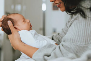 ⊛ ¿Por Qué Los Bebés Lloran Dormidos? ⇒ 【Guía】 ️